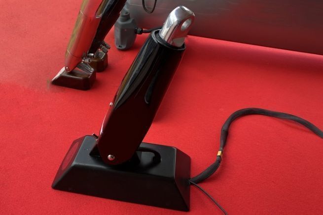 Electric furling system for yachts, no more hydraulic furling of the ...