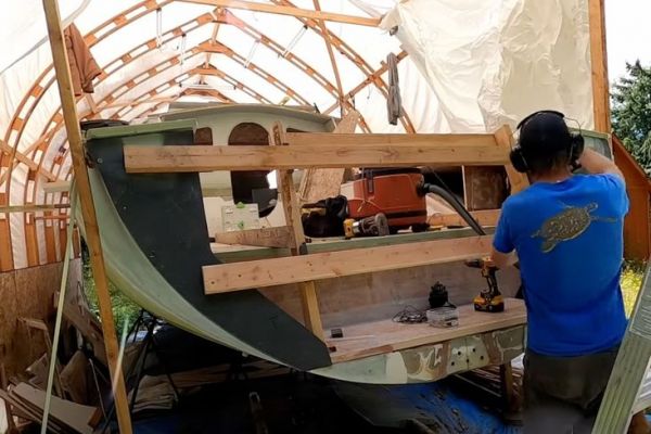 Duracell Project: Align and reinforce backstay chainplates