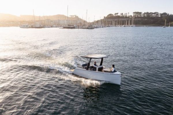 Lasai Boats, 2 electro-solar open hulls for sea and inland waters