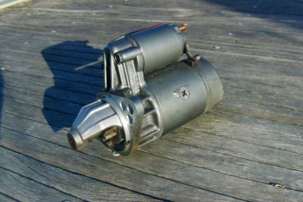 Engine starter: How to avoid leaving your boat unable to start?