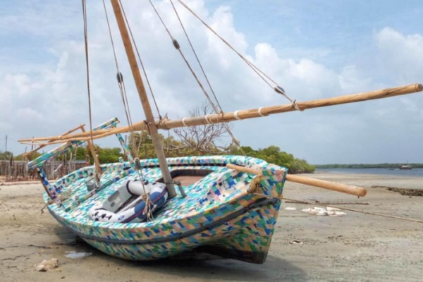Flipflopi Ndogo: the first sailing dhow built from plastic collected on ...