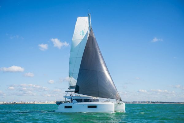 Lagoon unveils its new models in Bordeaux: the Lagoon 38 and the Eighty 3