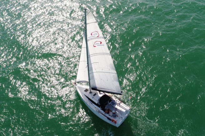 "The Maxus 26, superb marine qualities and great comfort on board"